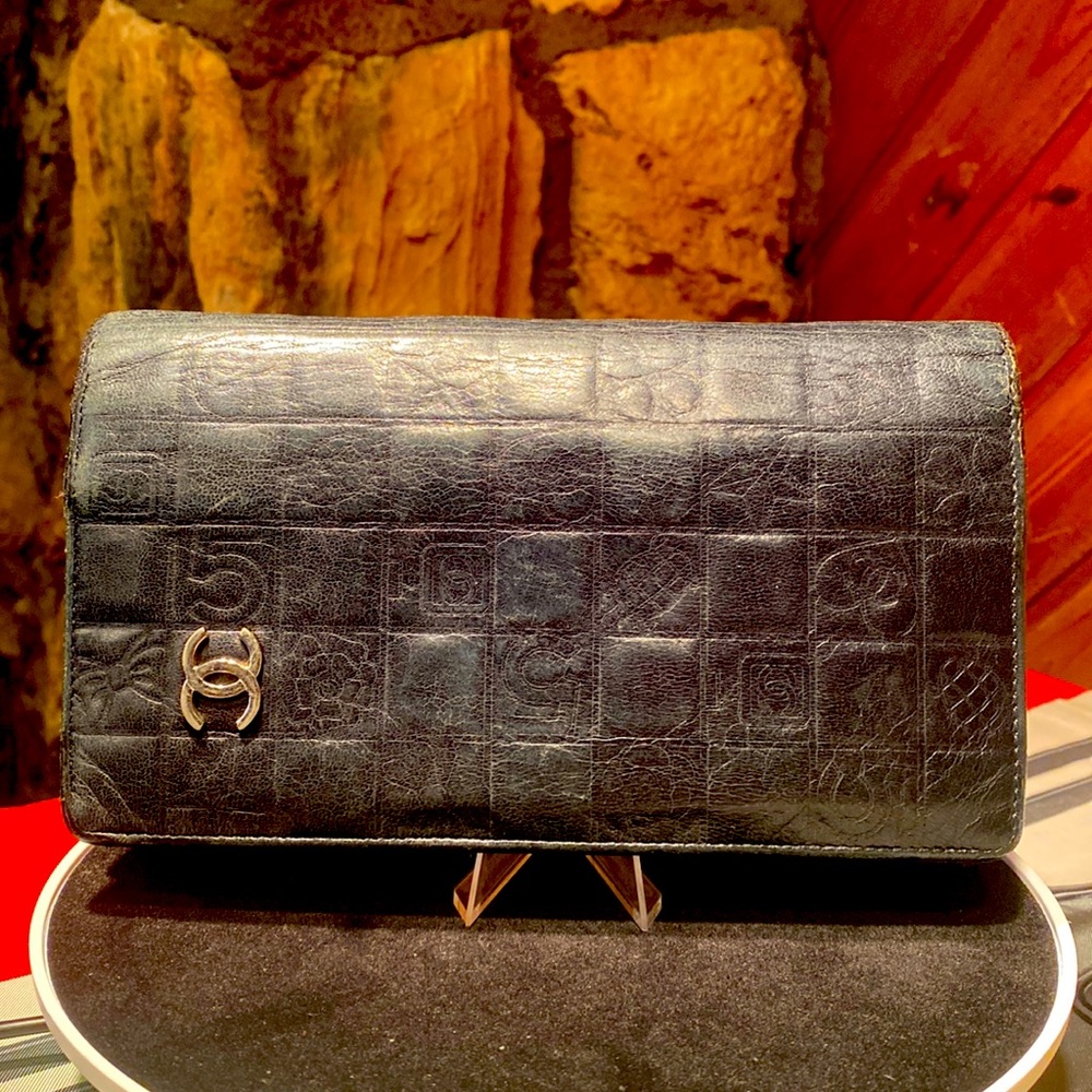 Chanel Icons Series Precious Symbols Wallet - Gem